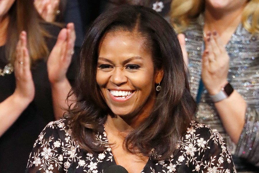 This woman has made millions out of her 102zzz-cup natural breasts ...