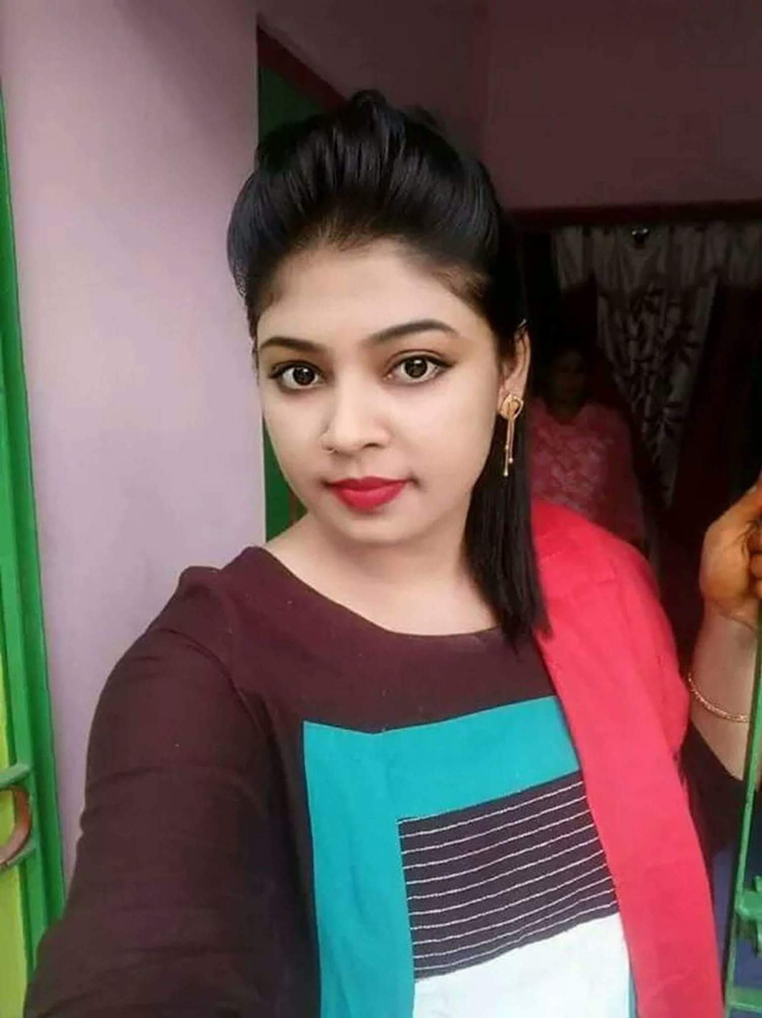 Girl Mobile Number And Photo