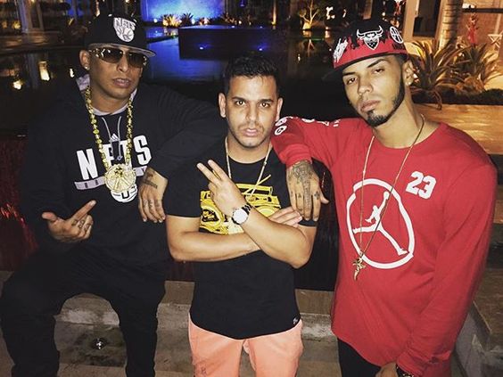 Jueves de clásicos Ñengo flow, anuel aa y el patrón - scoopnest.com