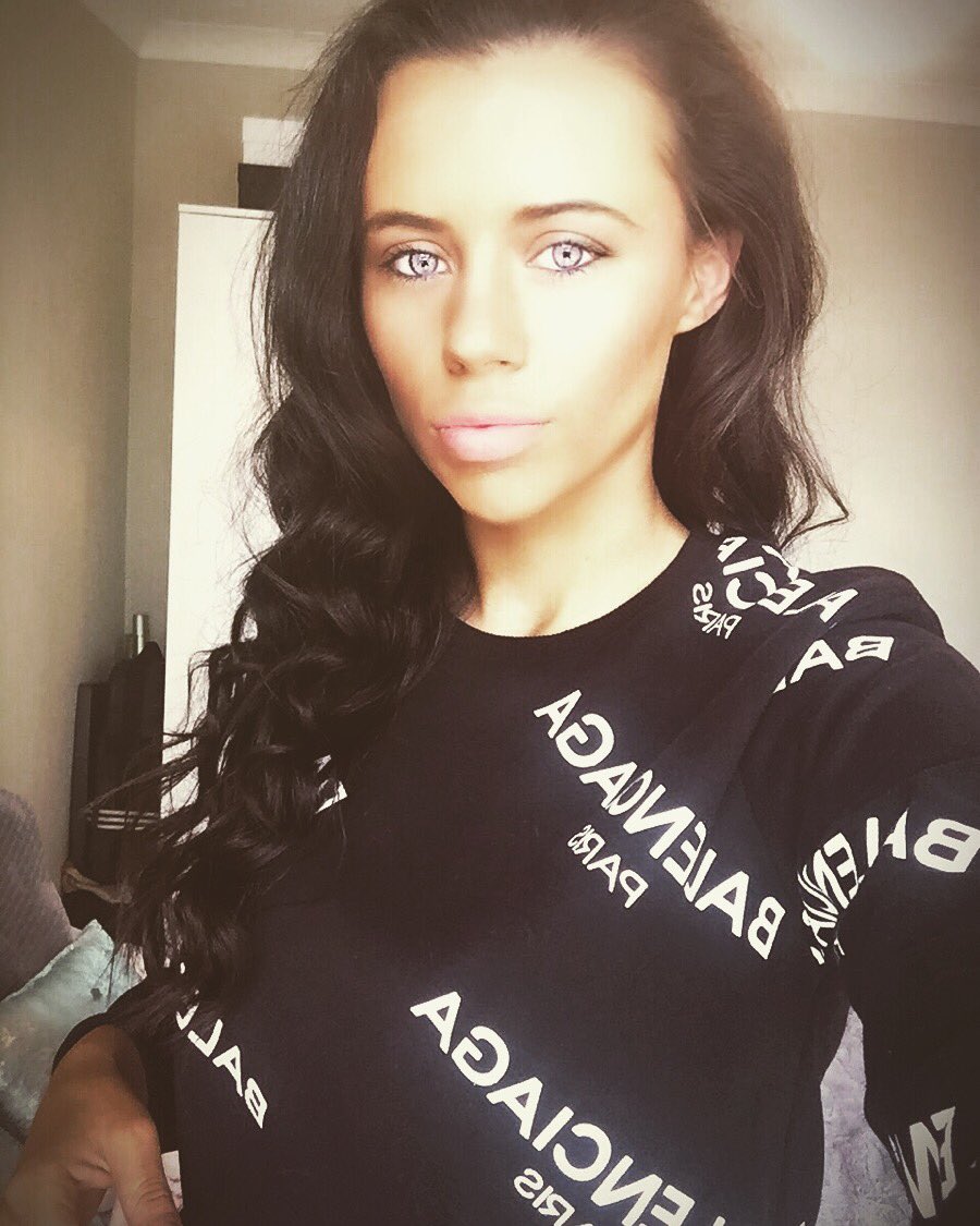 Laura Rafferty's Instagram, Twitter & Facebook on IDCrawl