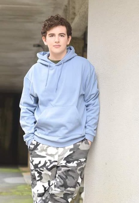 Chuck Maze Runner Actor