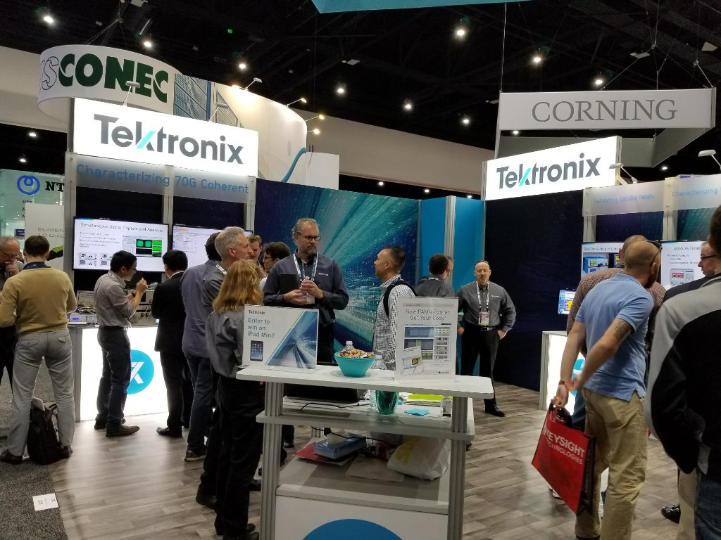Working At Tektronix - Zippia