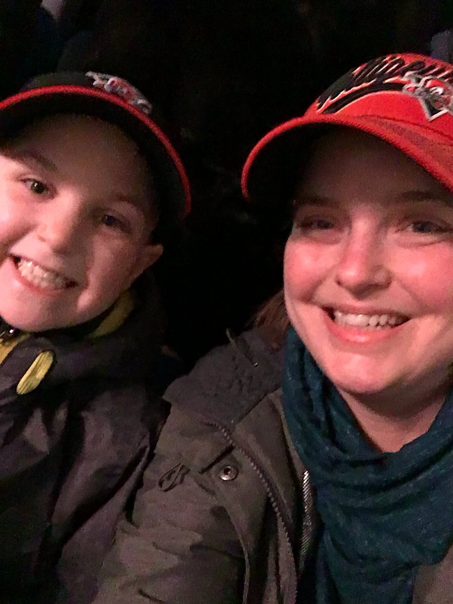 Nadia Shields's Instagram, Twitter & Facebook on IDCrawl