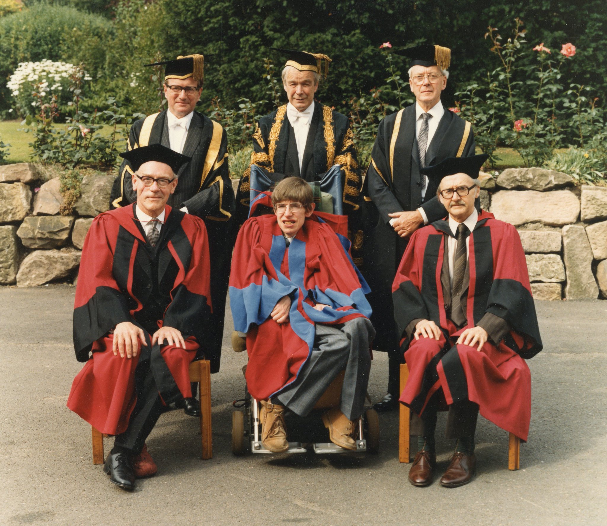 Stephen Hawking In College