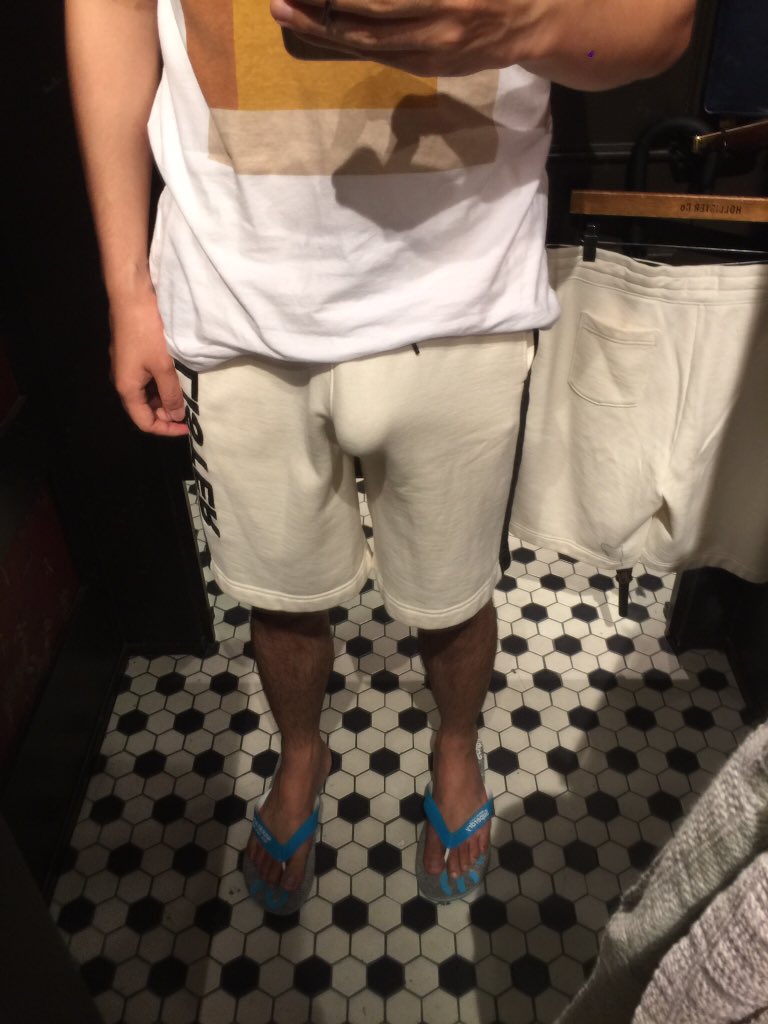 天生反骨 On Twitter 喜歡穿棉褲不穿內褲出門跟朋友見面的舉手～ Gjqy95lzvd Twitter 