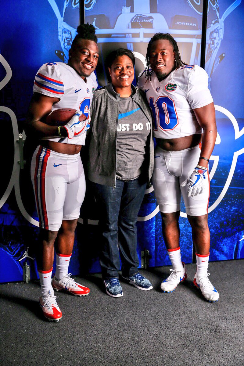 2018 3* OLB Umstead Sanders commits to Florida : r/CFB