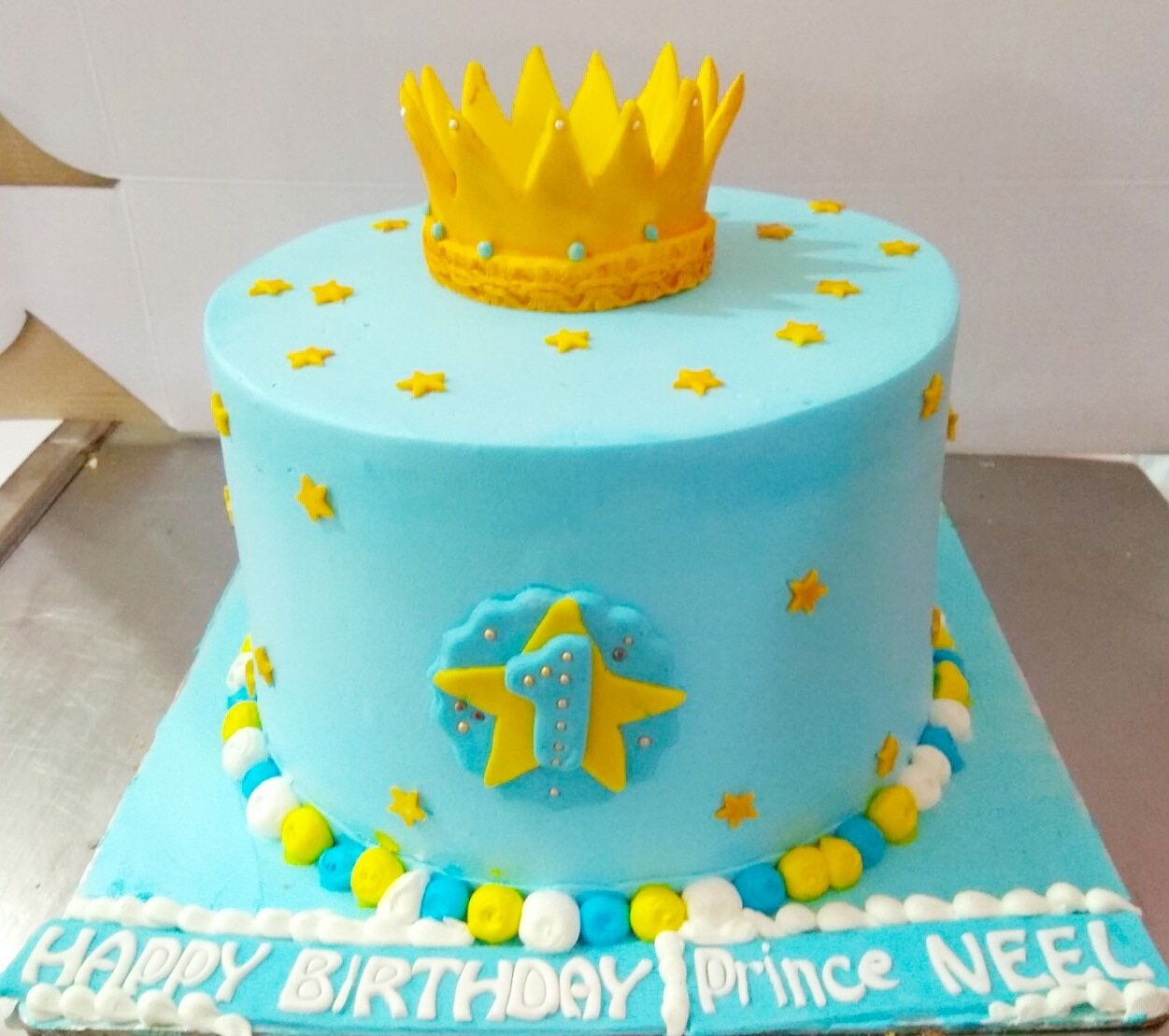 Prince Crown Cake