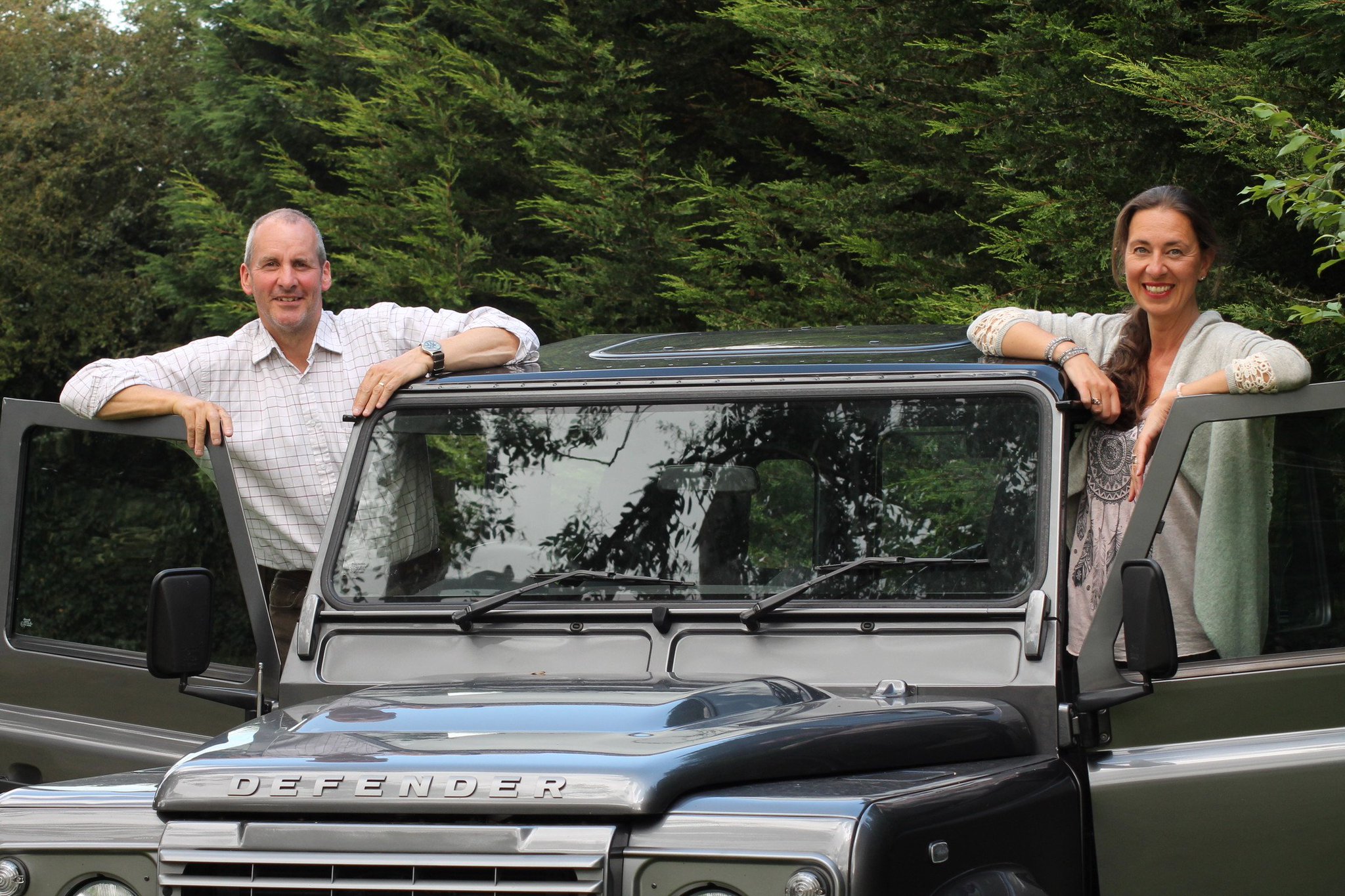 Chris Barrie Fans on Twitter: "Chris and his wife Aleks with their Defender ... https://t.co ...