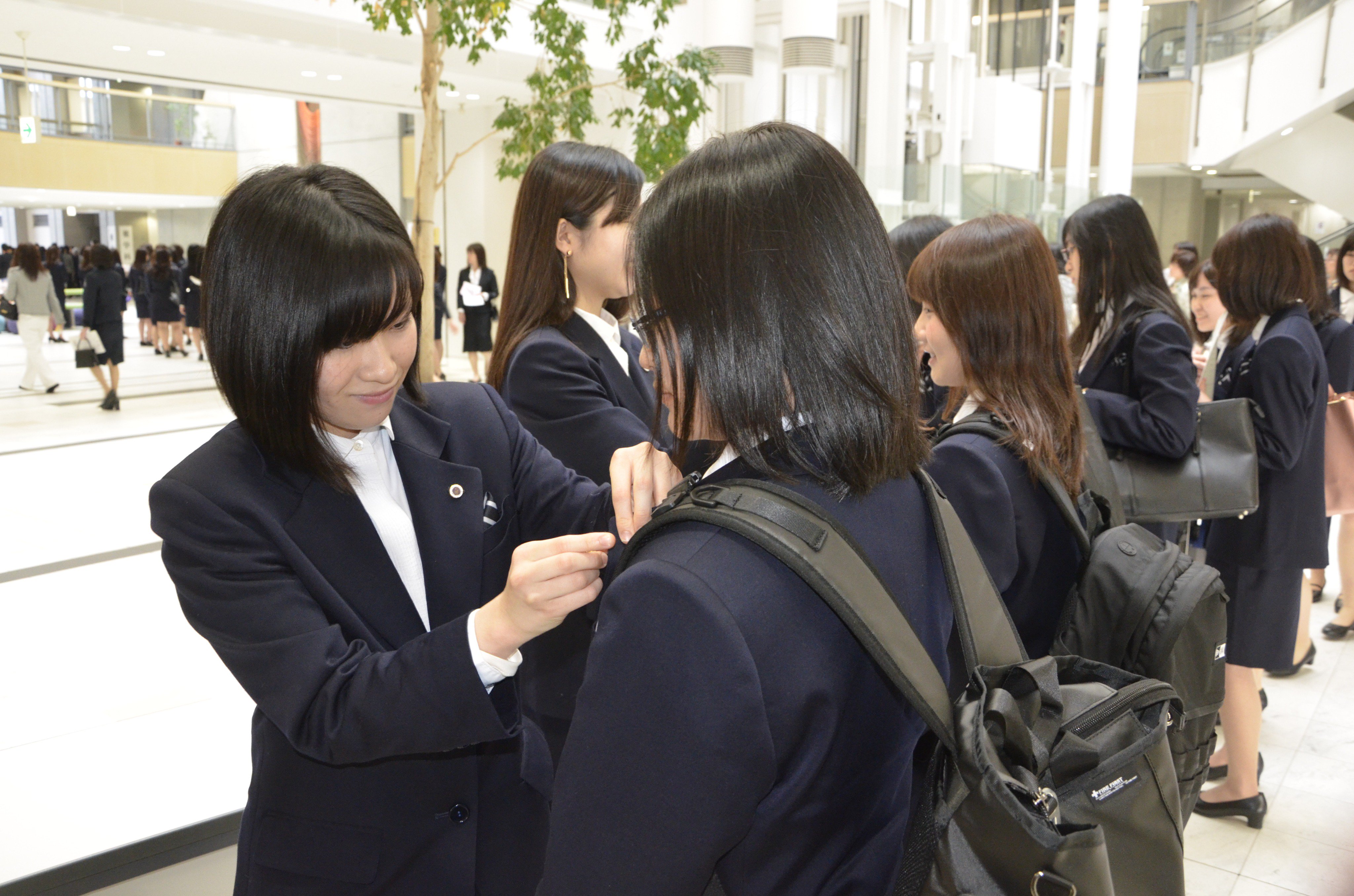 安田女子大学 スーツ (zoukeidesign on X: 安田女子大学 スーツ (zoukeidesign on X: