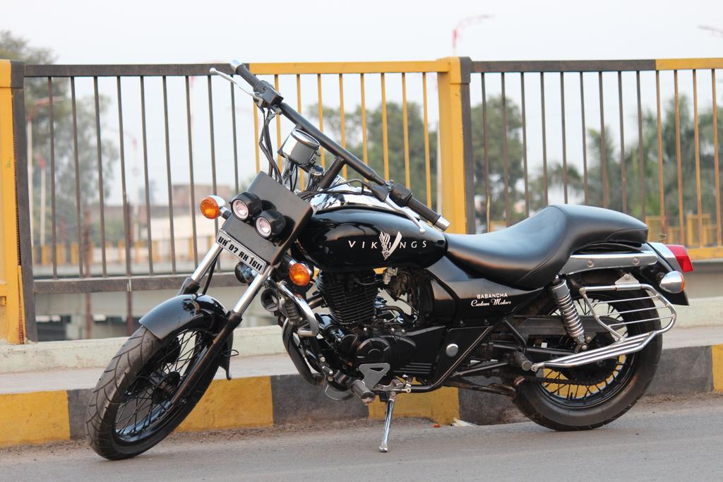 Avenger Bike Black Modified