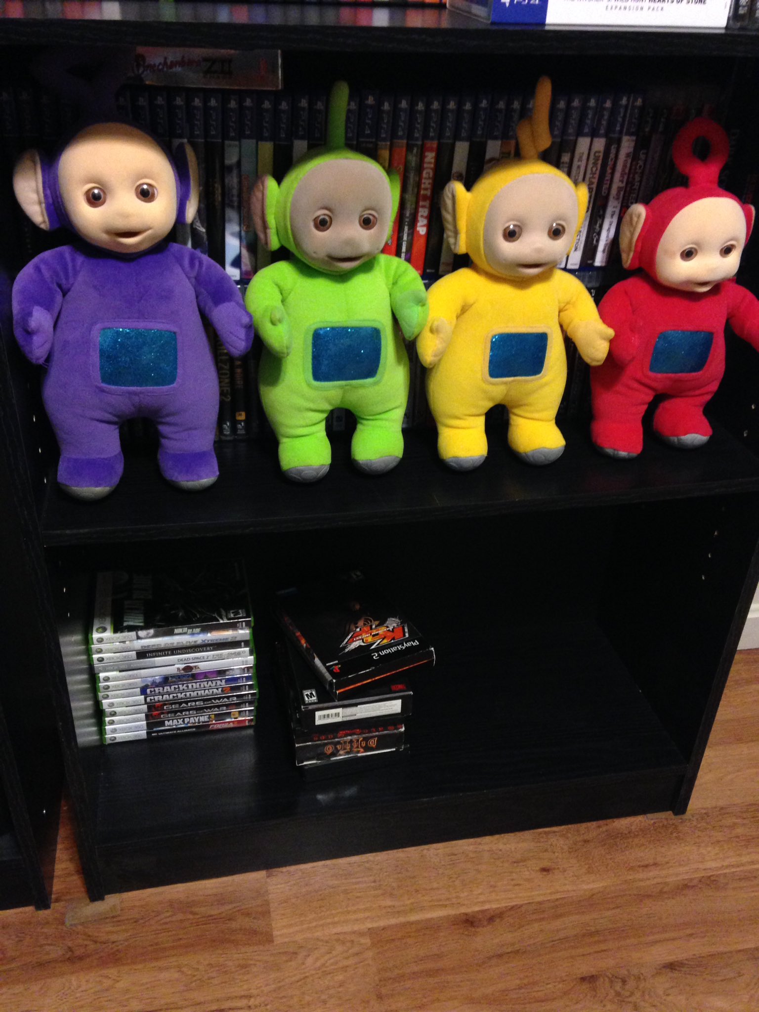 Pengew on Twitter: "My nephew loves Teletubbies but hates these creepy ...