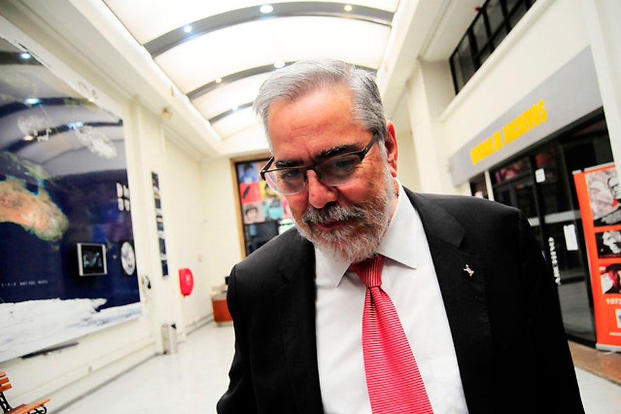 Rector Zolezzi manifiesta preocupación por fallo del TC: “Es un ...