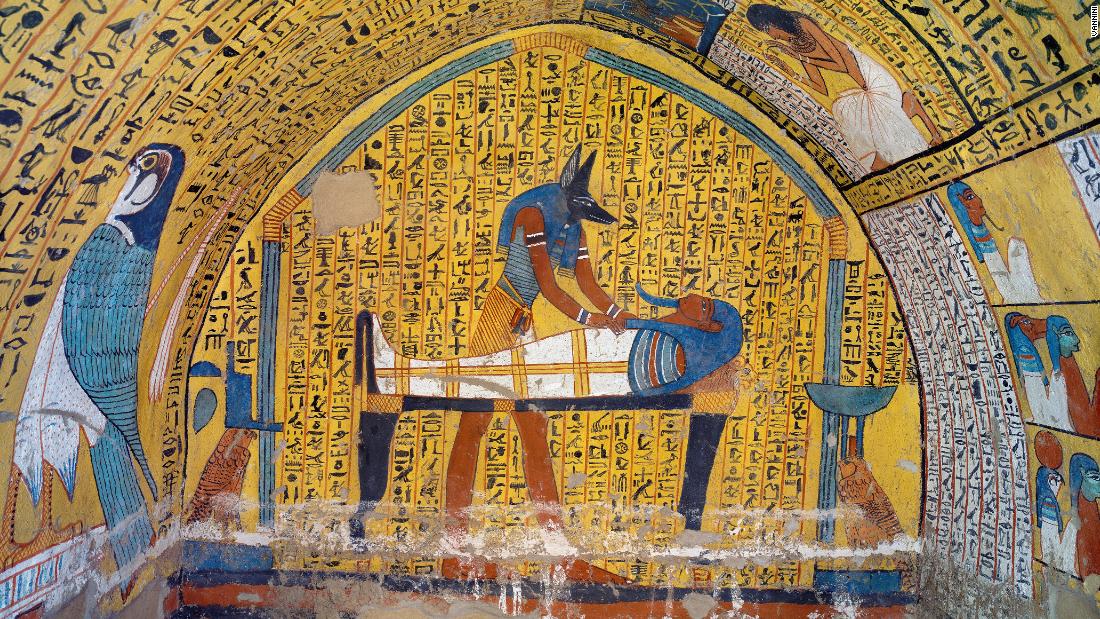 Stunning photos capture egypt's ancient underworld - scoopnest.com