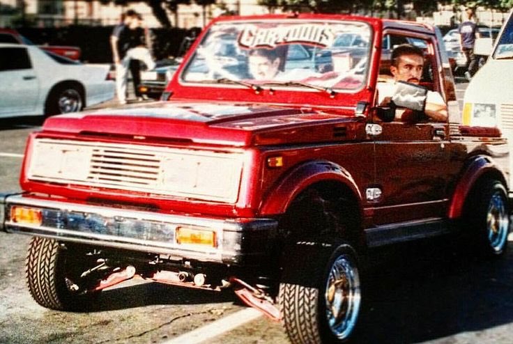 Suzuki Samurai Lowrider