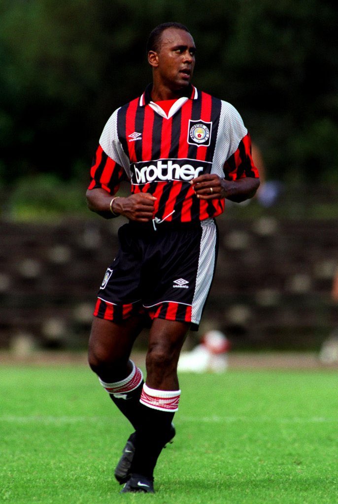 Remembering David Rocastle who passed away on this day in 2001 ...