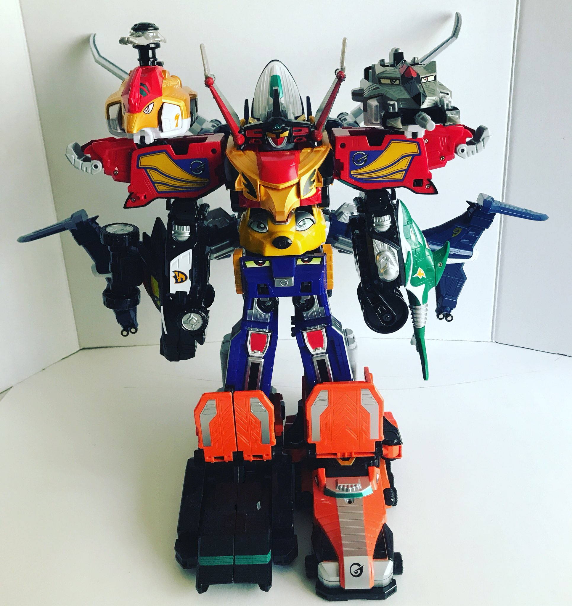 Power Rangers Rpm Ultrazord