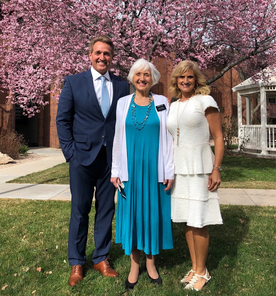 88 best Jeff Flake images on Pholder | Jeff Flake, Political Humor and ...