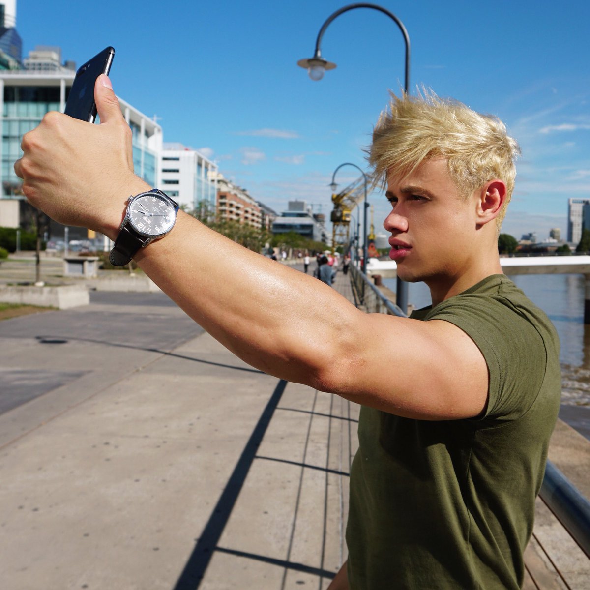 Alam Wernik - Xtasis : Un Foro de Hombres... para Hombres