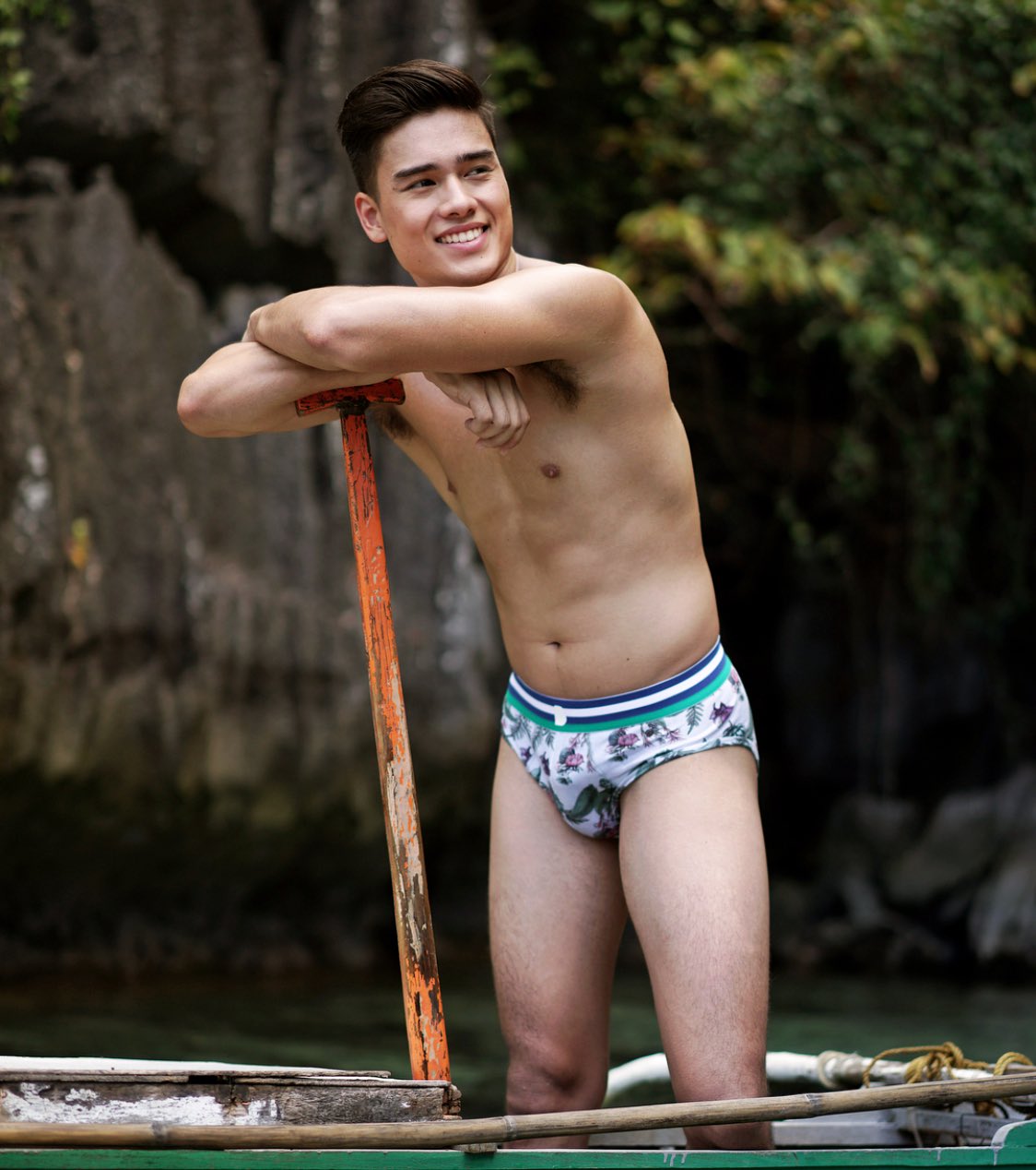 THE JAKOL DIARY on Twitter: "OMG!!!! OUR PUSSY IS SHAKING! 👊🏻💦…