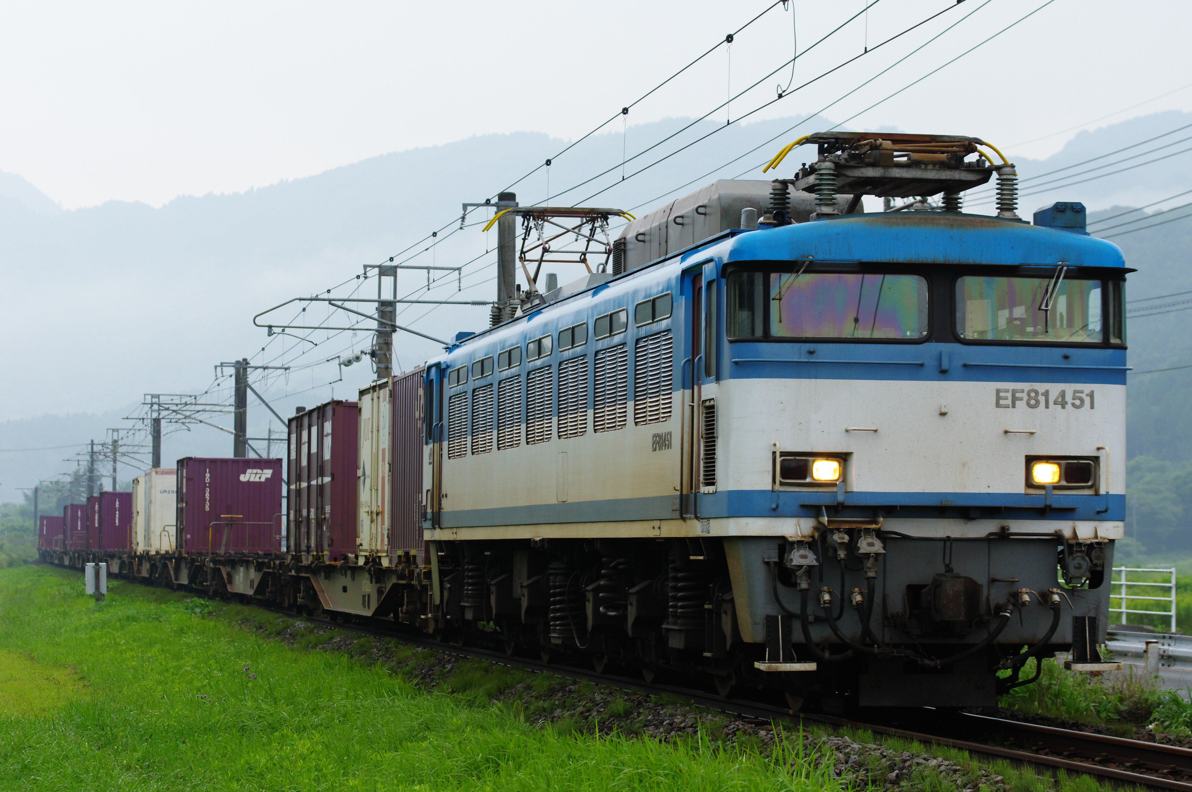 天尾 聡 on Twitter: "ついでにEF81 4075列車 立石～中山香その1 立石～中山香その2 東別府～西大分 坂ノ市～幸崎 https://t.co/qOKHNCI0Ep ...