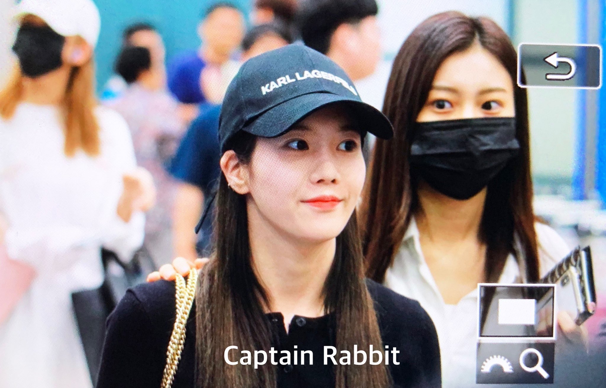 Captain Rabbit🐰 On Twitter 190710 Icn 입국 Pr 고생했어 😭 Izone 아이즈원