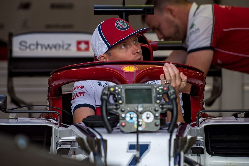 Watch: Kimi Raikkonen's car loses power down the Wellington Straight ...