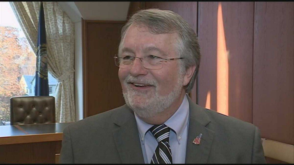 O’Brien gearing up for likely US Senate run, hires consultant Brent ...