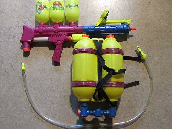 Super Soaker 300 Review, Manufactured By: Larami 1993 :: ::, 43% OFF