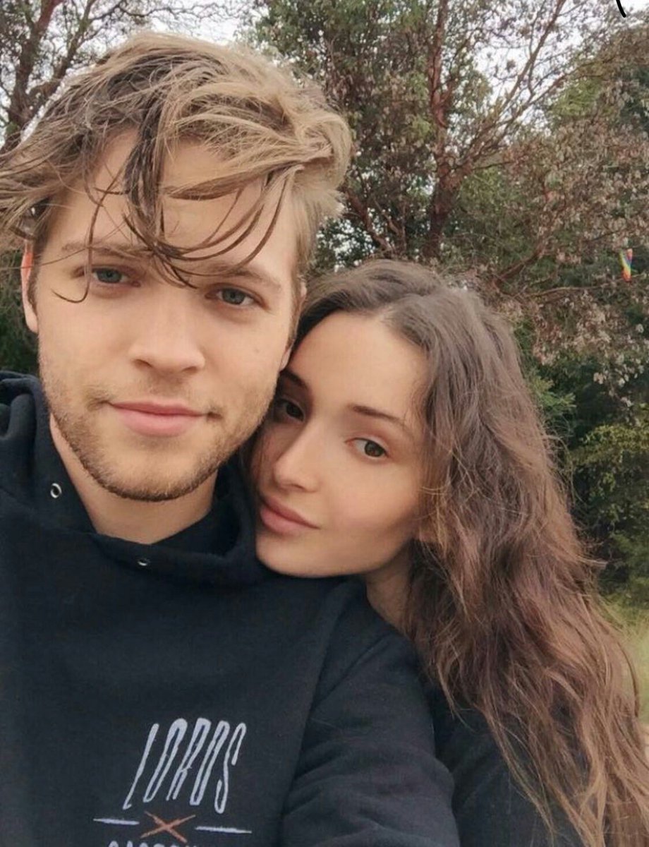 Jennifer Saltzman's Instagram, Twitter & Facebook on IDCrawl