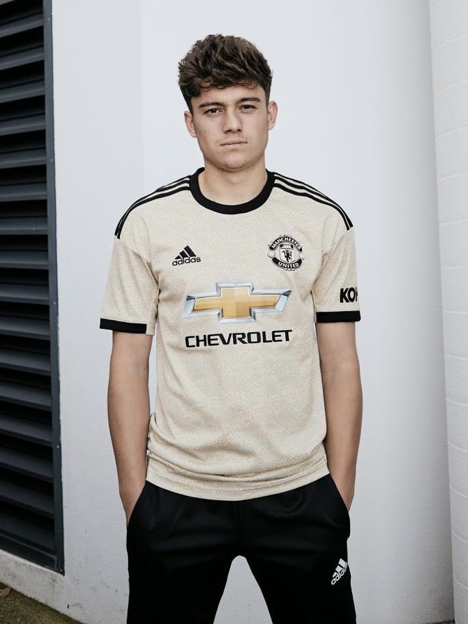 Modelo Daniel James Daniel James Designer Brand & Products | NOT JUST