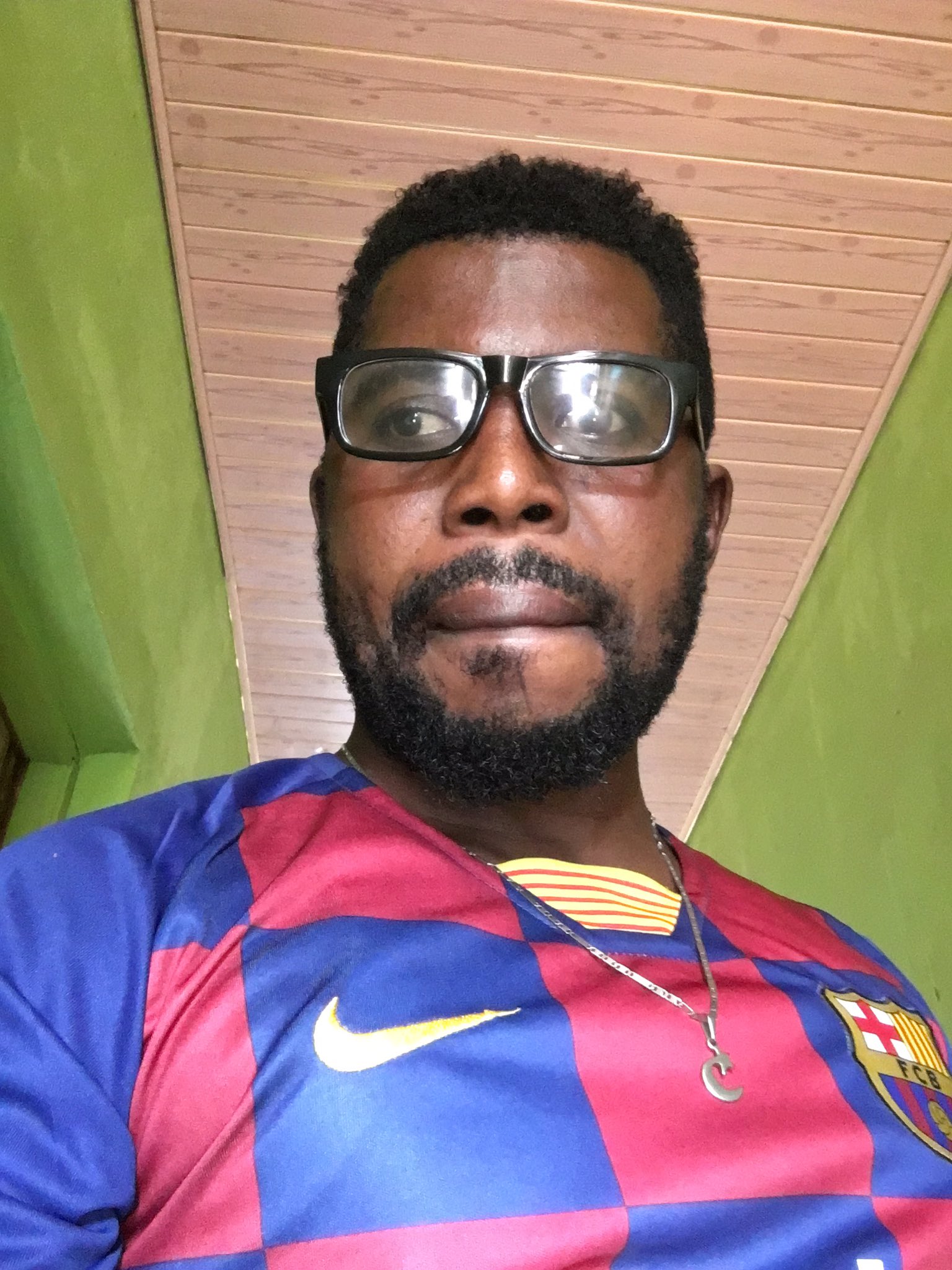 Lawrence raphael (@Lawrenceraphael) / Twitter