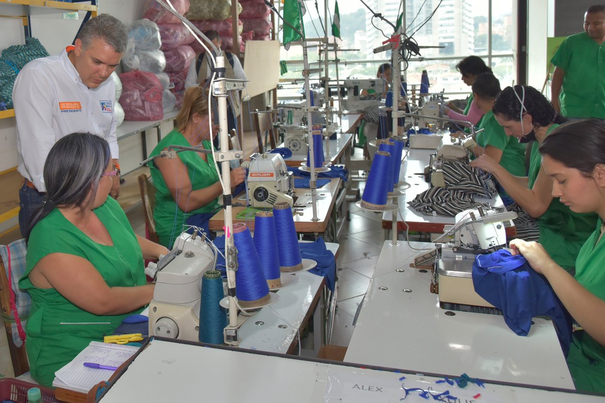 Nuevos aranceles a textiles en Colombia afectan a los más pobres
