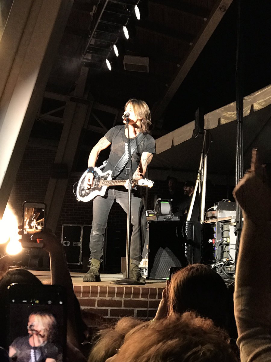 Keith Urban News Update…Keith Performing at Inaugural *Grand Ole Rager ...