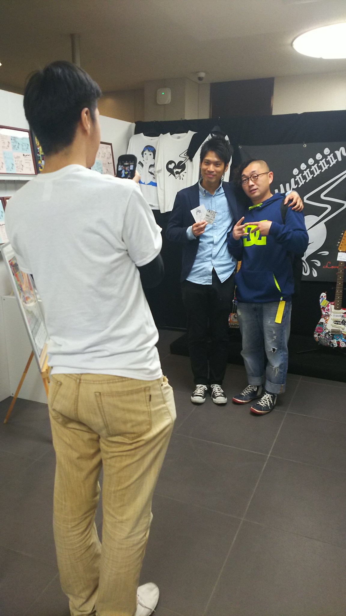 らむね 岡 お絵描き芸人 On Twitter 個展5日目終了しましたーー! 今日もありがとうございました!! 本日もお客さん、先輩・後輩に来てもらえて楽しかった! ぢゃいこ さん