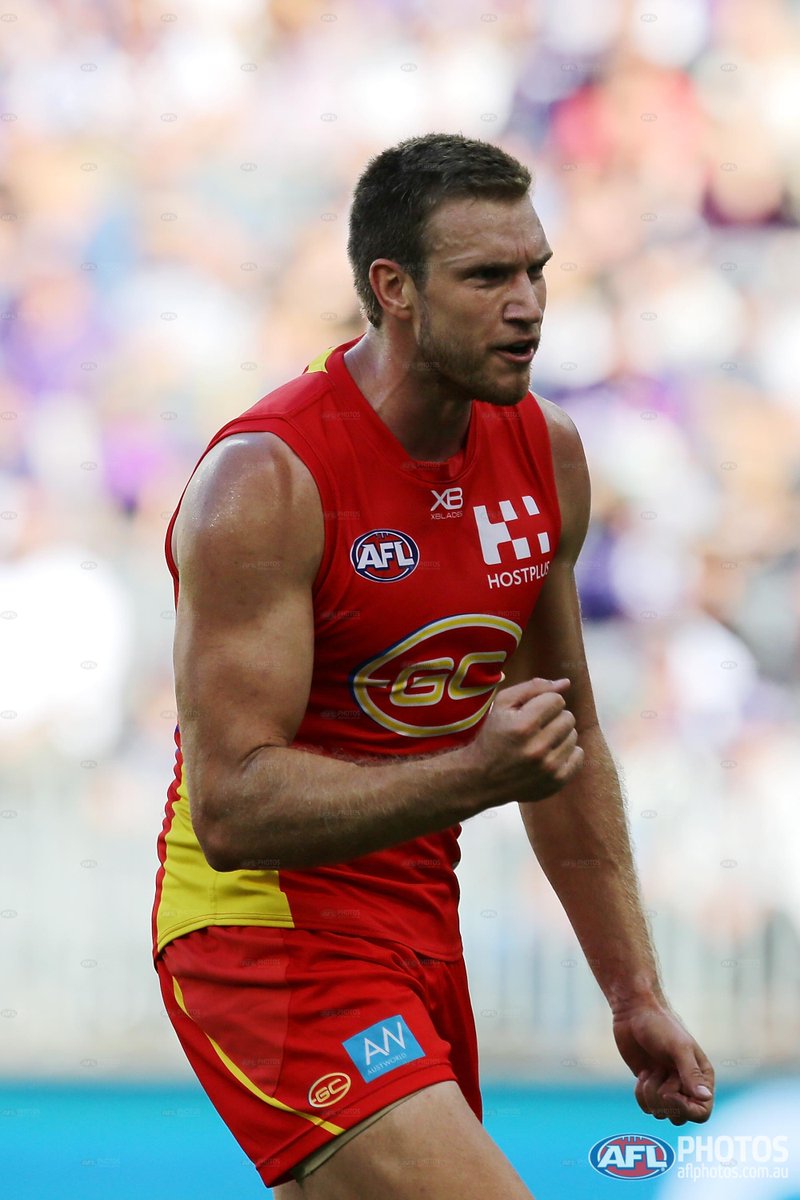 Three goals to Sam Day! The Dockers lead by six points. AFLSunsFreo ...
