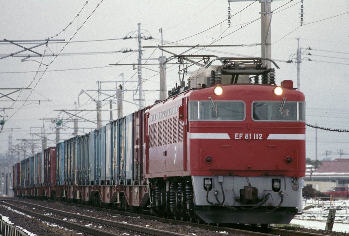 EF81-503 on Twitter: "EF81-112 852レ コキ5500も12車つながれば立派。19Aなど19系コンテナも積載されていますが、コキ5500に似合うのは18Dまでかな ...