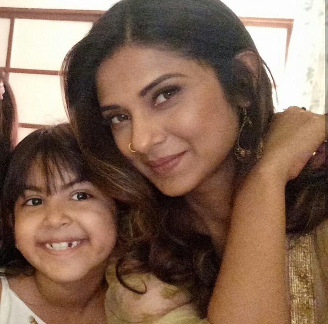 Jennifer Winget Child Artist