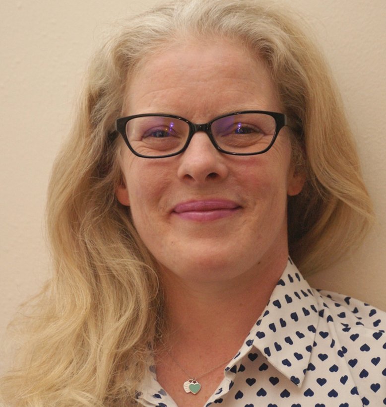 Liz Entwistle's Instagram, Twitter & Facebook on IDCrawl