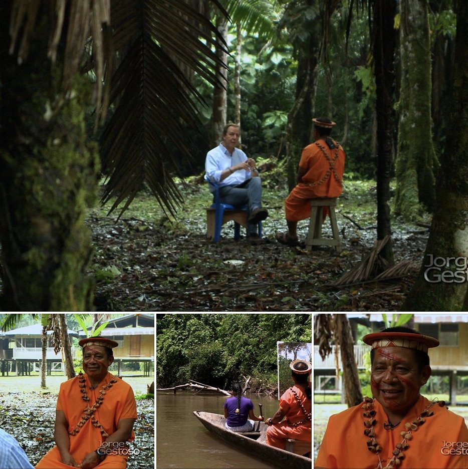 En la Comunidad Indigena Secoya en la Selva Amazonica entrevistando al ...
