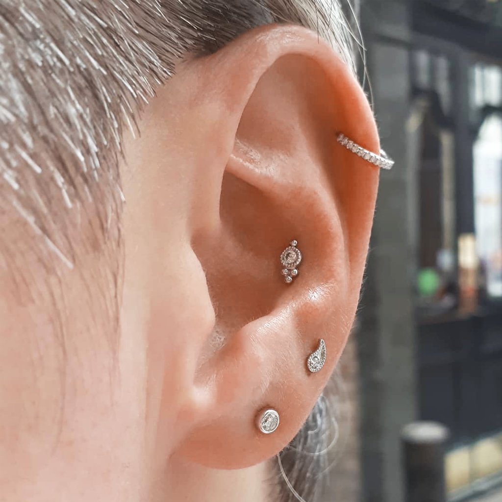 Inner Conch Piercing Diamond