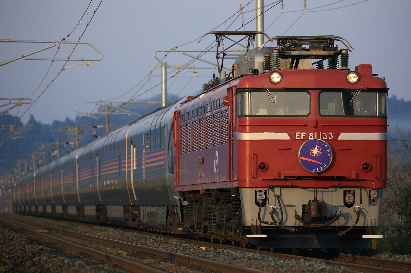 とりめし on Twitter: "9011レ カシオペア EF81 133＋E26系 https://t.co/nvy5Ui8Six" / Twitter