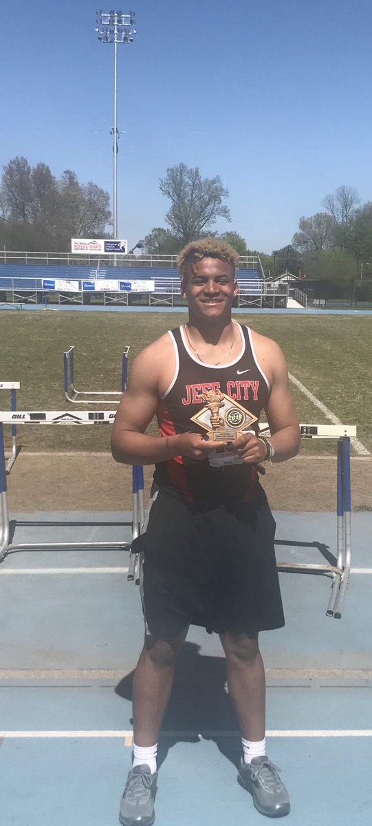 JC Track & Field on Twitter: "Outstanding Boys Field Event Athlete - Devin Roberson great job ...