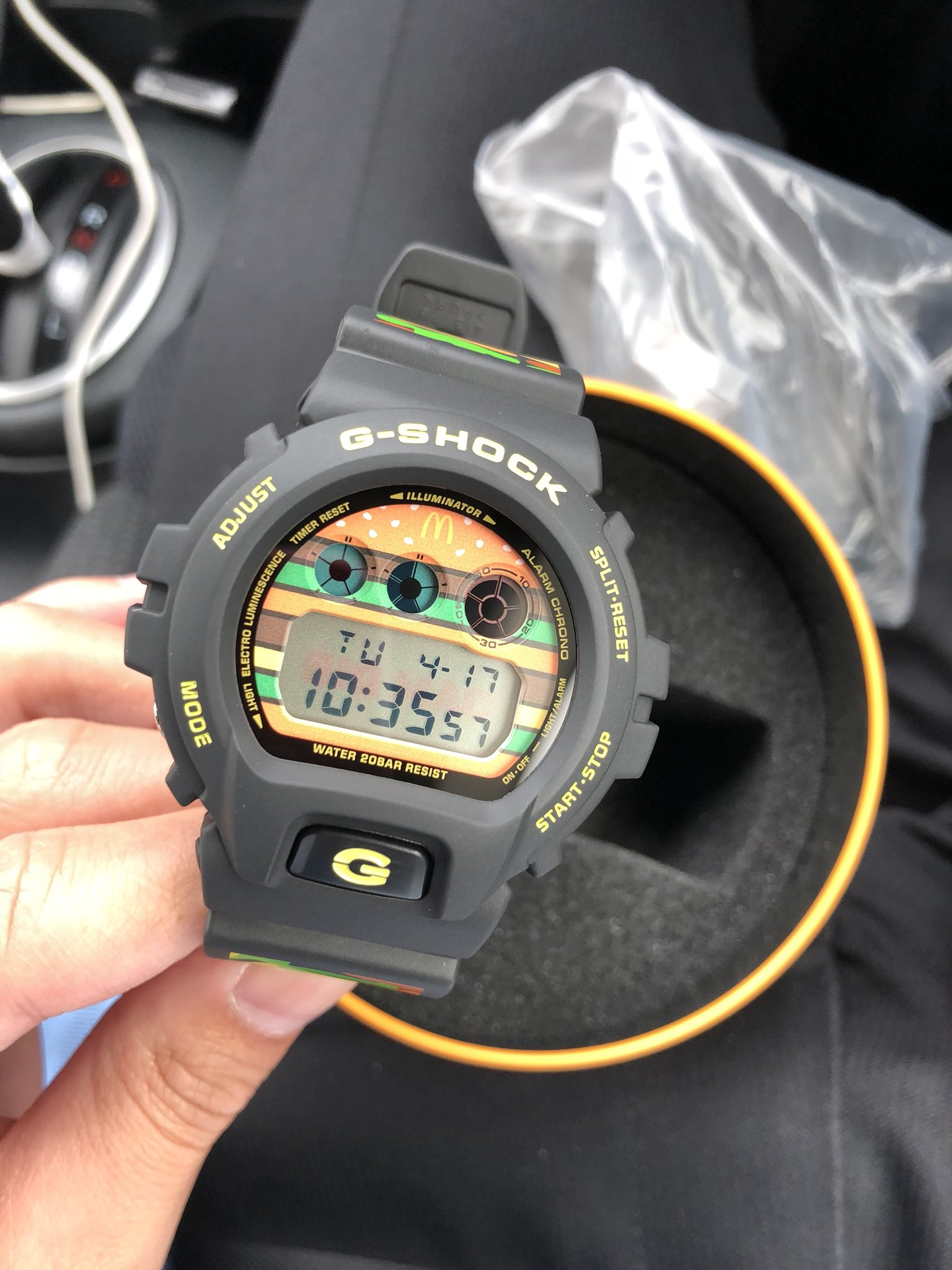 G-SHOCK マクドナルド ビッグマック50周年記念モデルDW-6900FS- G-SHOCK マクドナルド ビッグマック50周年記念モデルDW-6900FS-