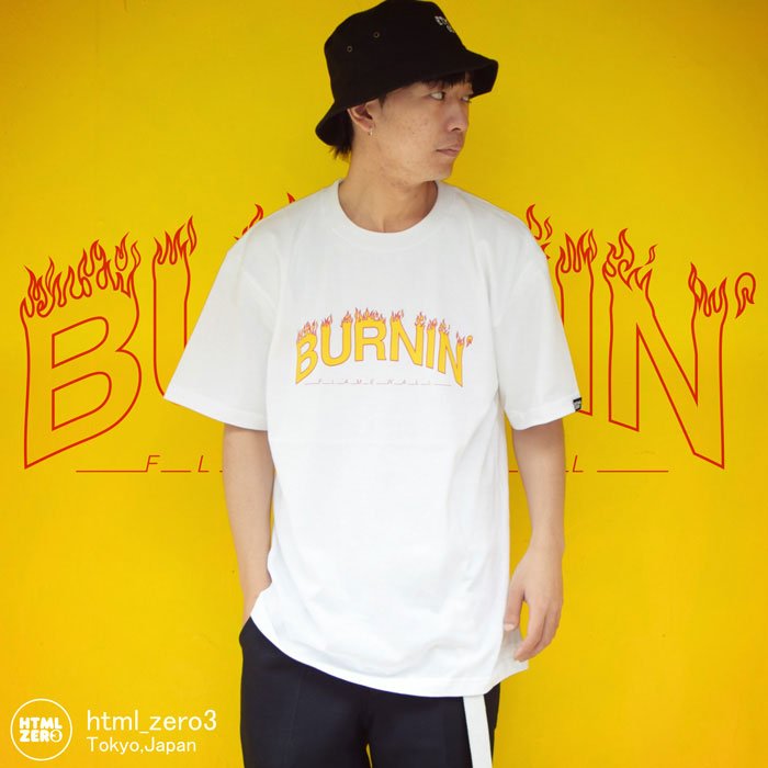 HTML ZERO3 on Twitter: "BURNIN🔥🔥🔥 https://t.co/He9AKJhtPC #VANS #FlameWall #OldSkool #SlipOn # ...