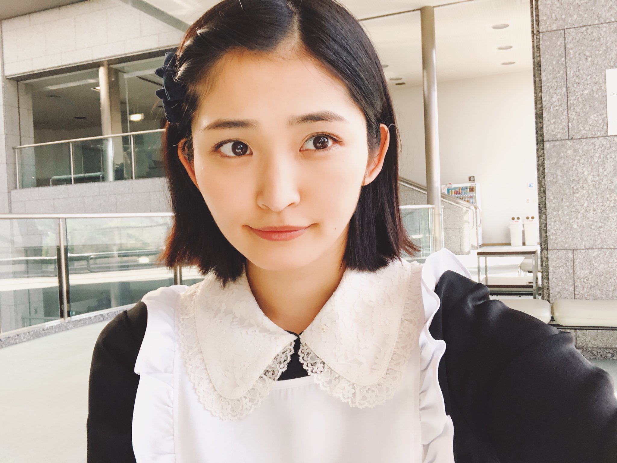 岡本玲 On Twitter 今日もメイドです がんばります 2osnr2wpyr Twitter