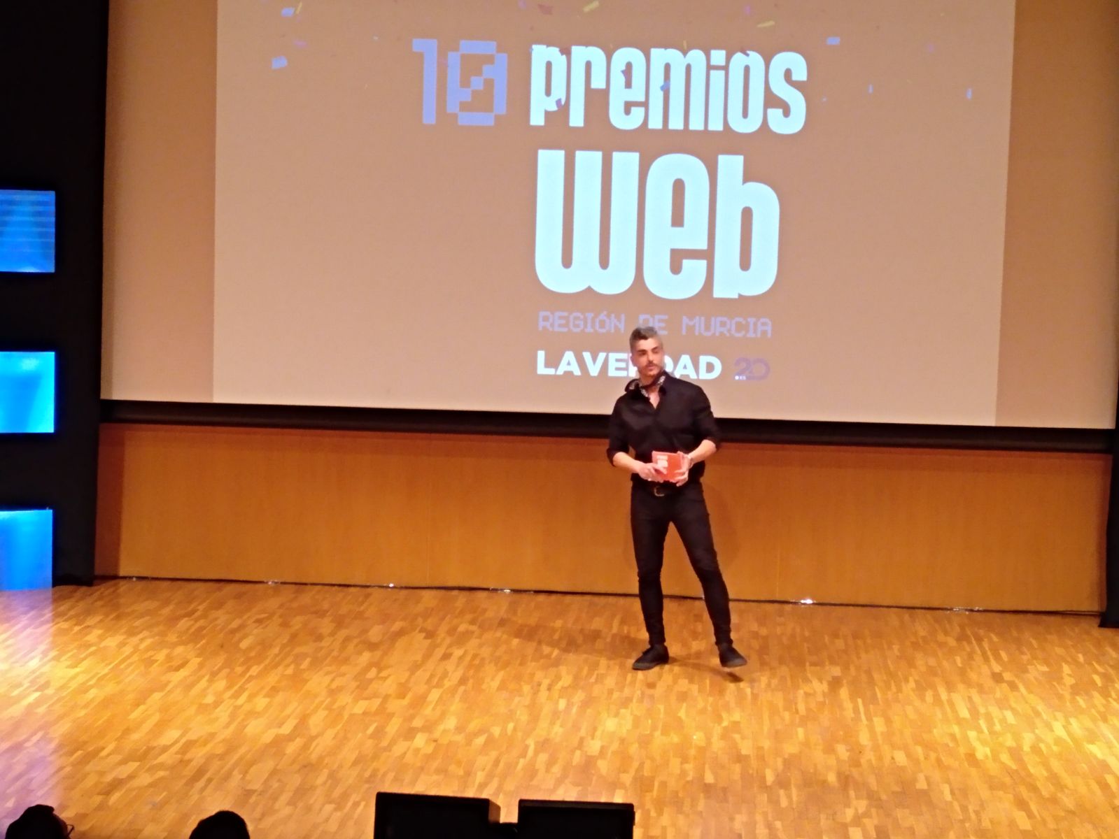 Circodelia [PRO] on Twitter: "Con @TxabiFranquesa en el décimo aniversario de los Premios Web de ...