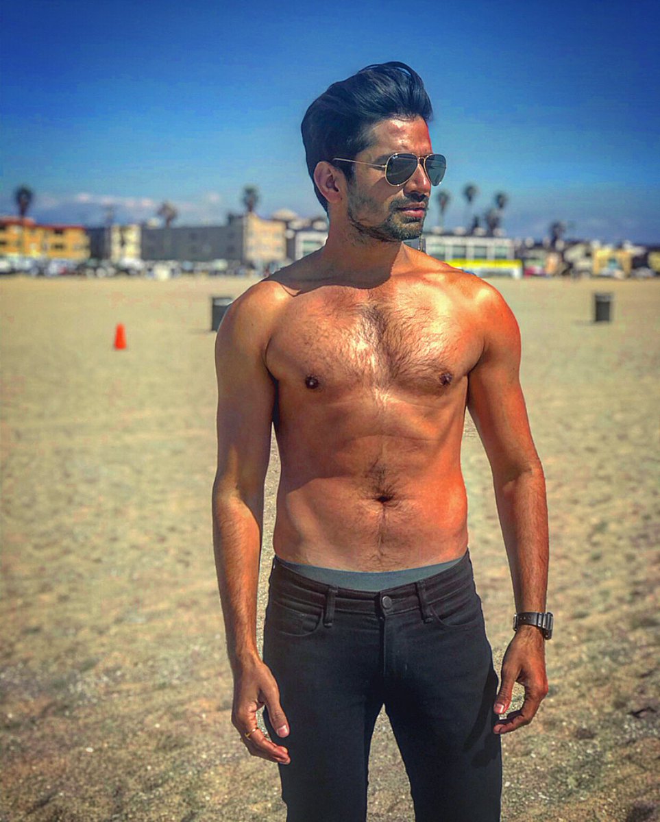 Never Shy To Expose Vishal Singh Shirtless Pics Hot Sex Picture