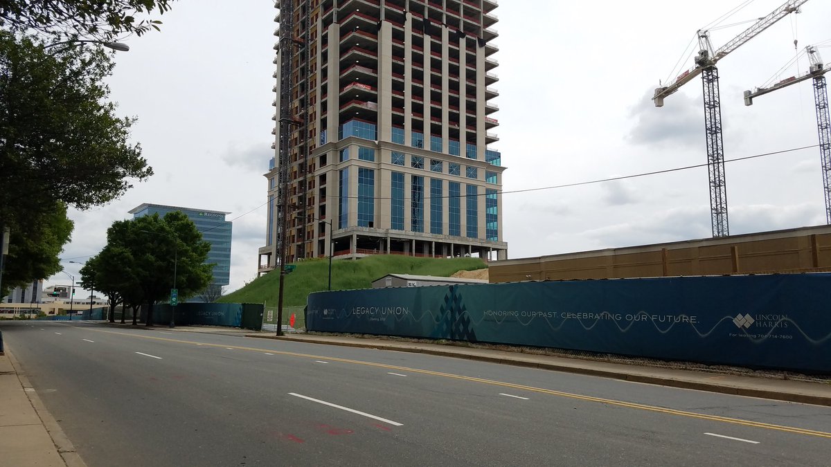 CHARLOTTE | 620 South Tryon | 632 FT | 33 FLOORS - SkyscraperPage Forum
