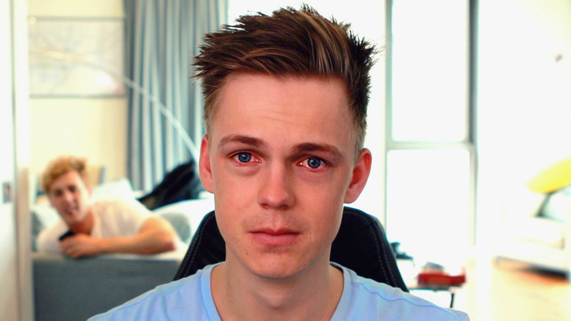 Caspar Lee Wallpaper