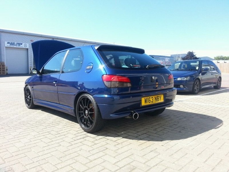 Peugeot 306 Modified